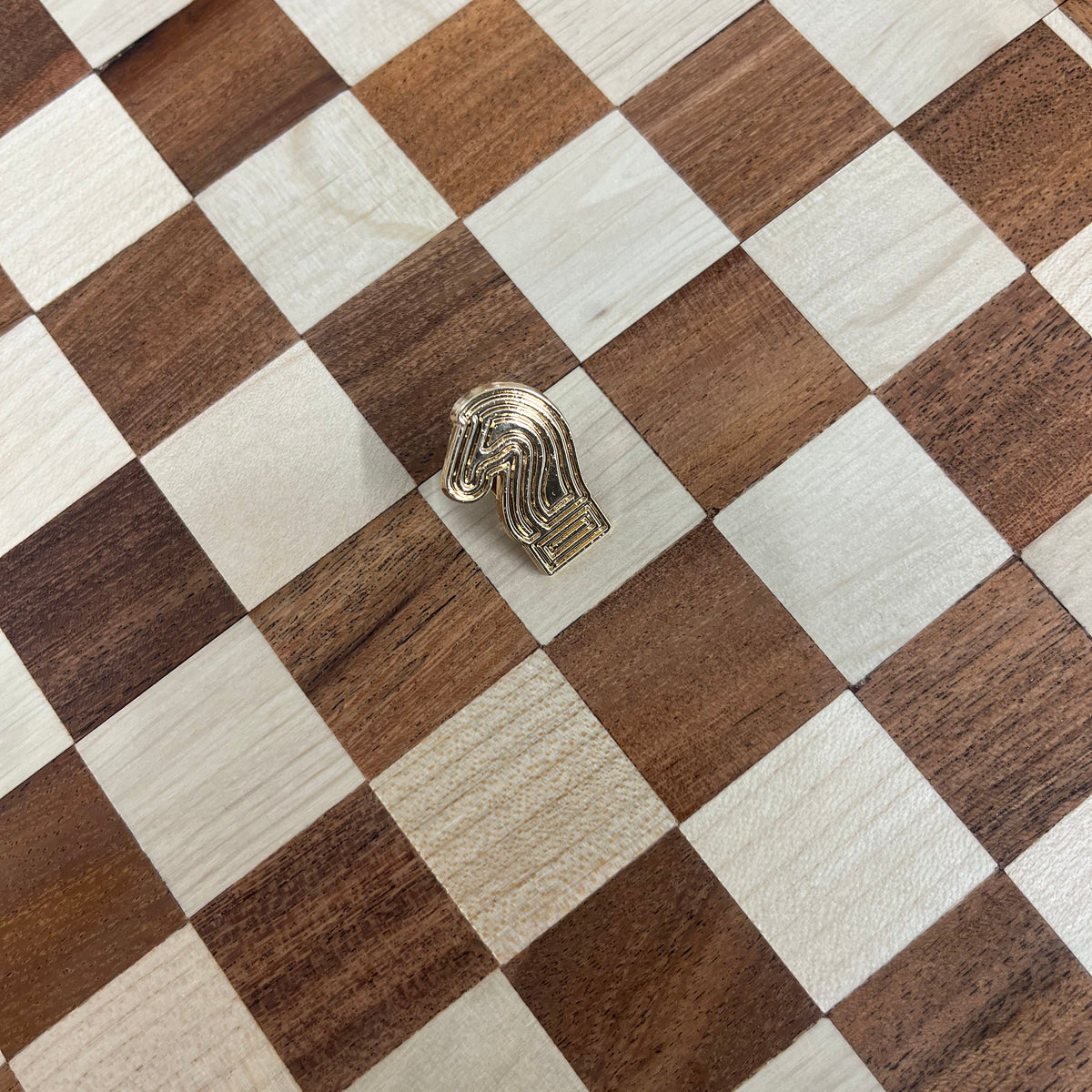 GOLD HORSE HEAD LOGO PIN BADGE – philipdadajr